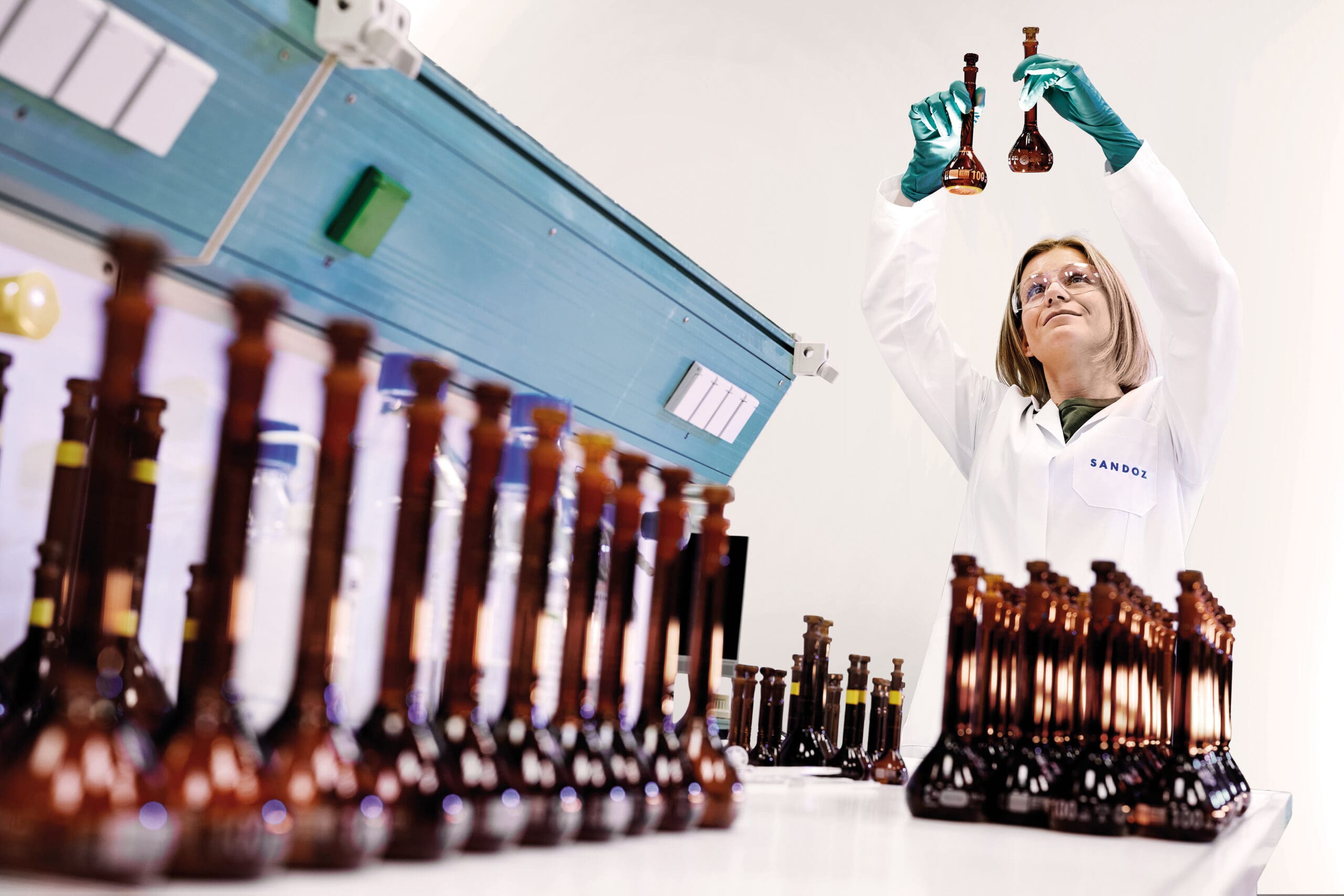 Co to są leki biologiczne biorównoważne, biopodobne? - video | DrSim